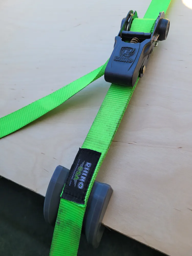 1" Ratchet strap saver corner - Free 3D Print Model - MakerWorld