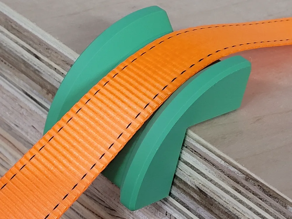 1" Ratchet strap saver corner - Free 3D Print Model - MakerWorld