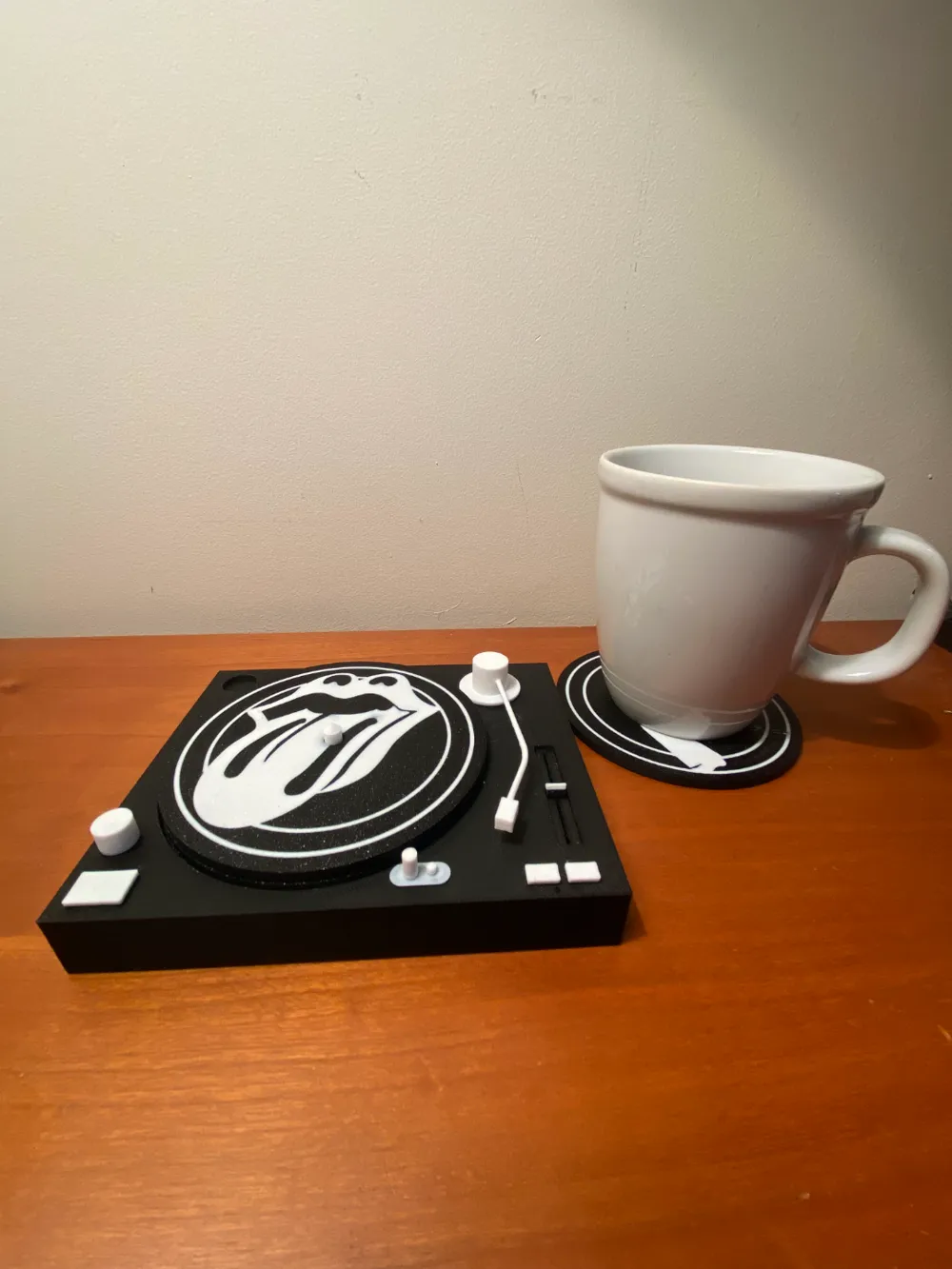 Sous-verre Rolling Stones - Modèle d'Impression 3D Gratuit - MakerWorld