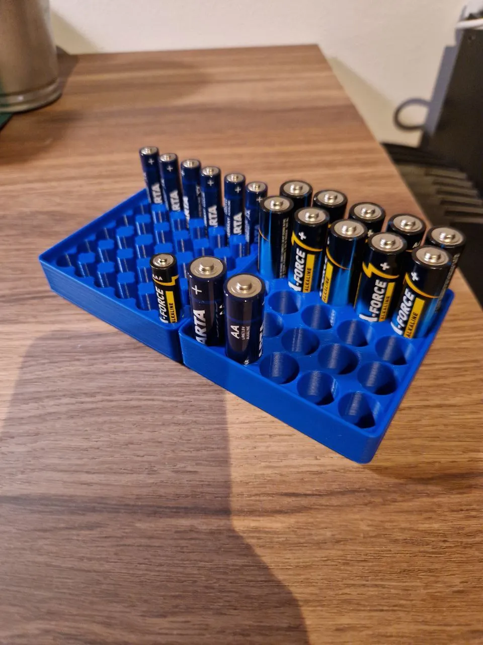 Gridfinity AAA 2x2 battery holder Remixed by L44RS - MakerWorld