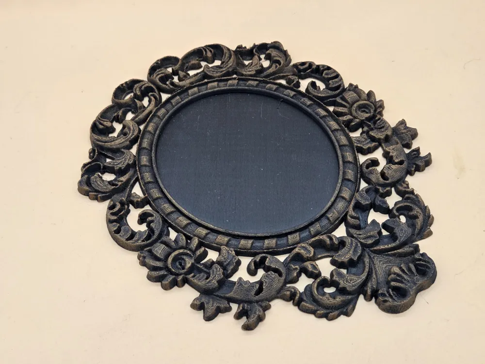 Round Ornamental Baroque Frame - Free 3D Print Model - MakerWorld