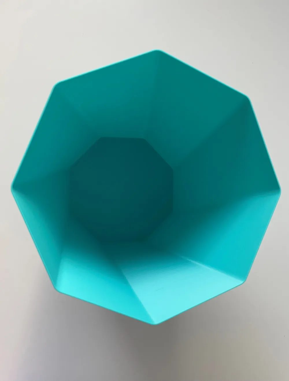 Geometric Trash Bins in Two Sizes (Vase Mode) by m@ MakerWorld ...