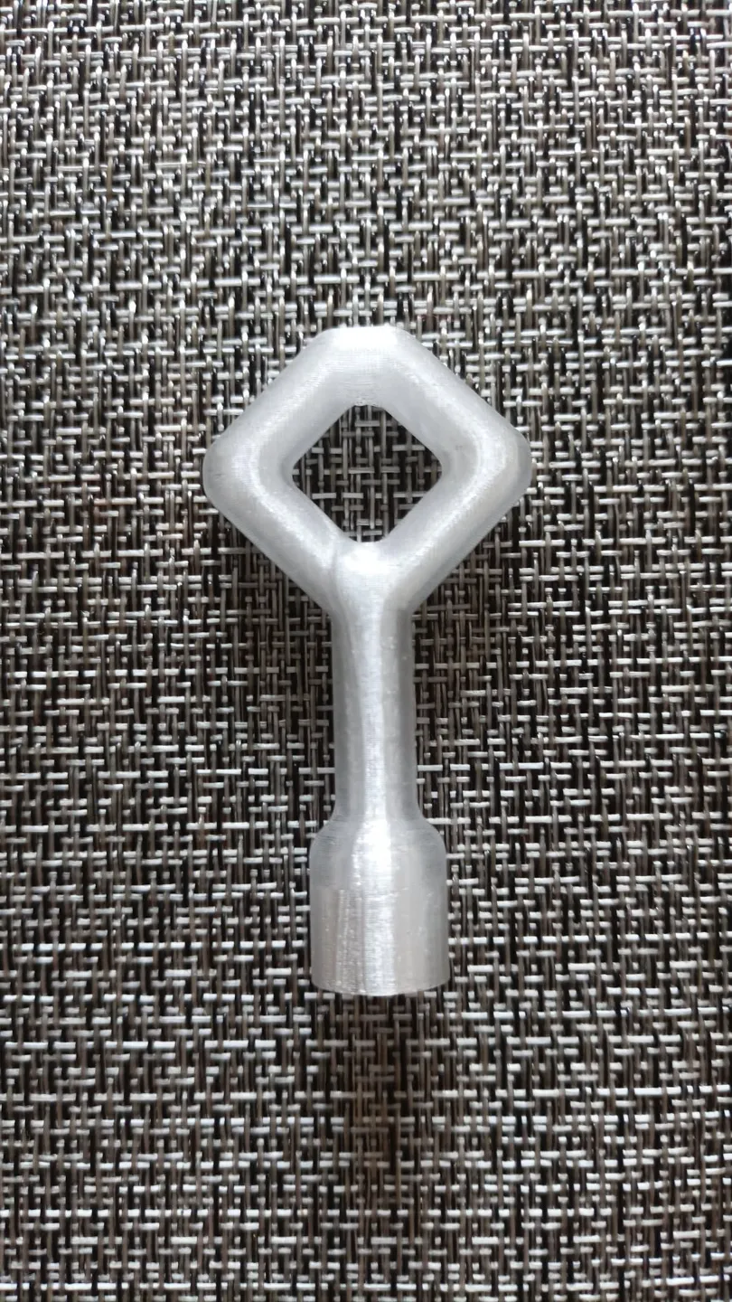Triangular Gas Cabinet Key – PLA & PETG by Tazio design - MakerWorld