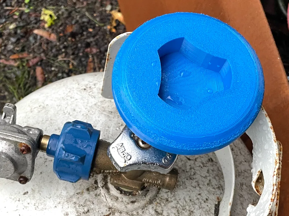 Propane tank handle crank / turning device by bsjavik - MakerWorld