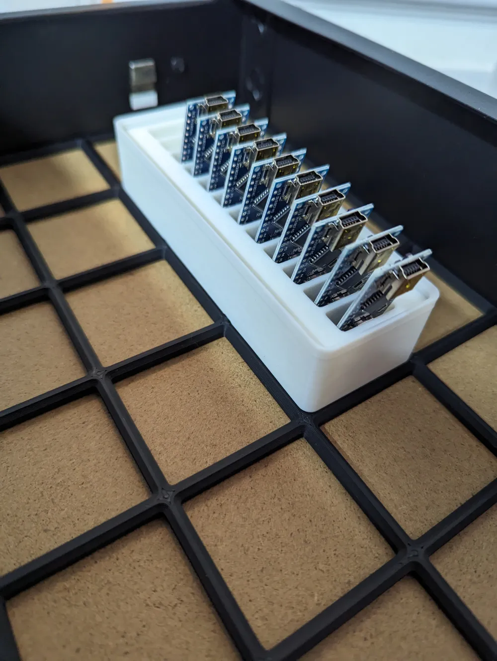 Gridfinity 1x3x4 Arduino Nano Storage NO LEGS Remixed by Ran44 ...