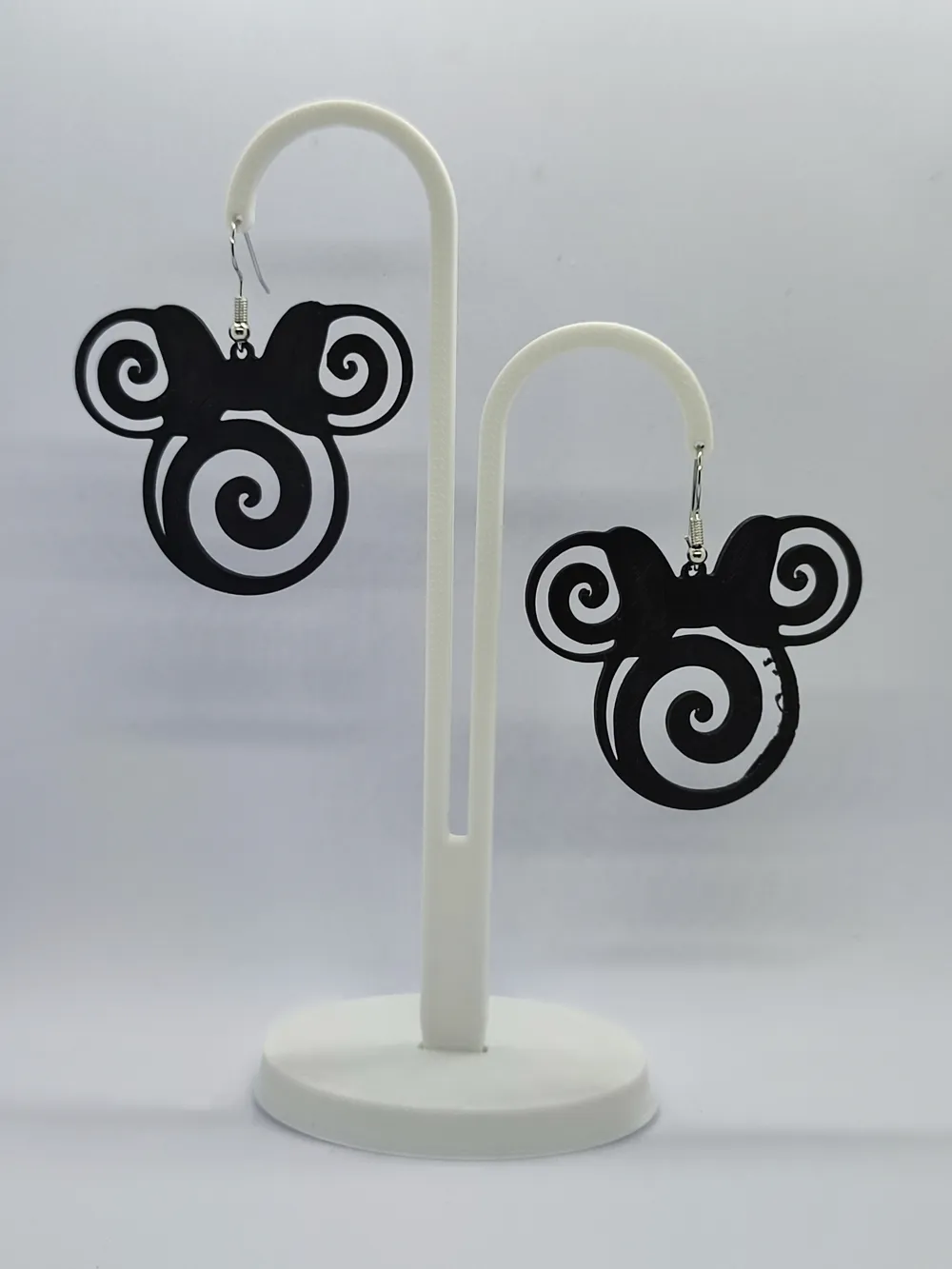 Pendientes Minnie Mouse - Modelo de impresión 3D gratuito - MakerWorld