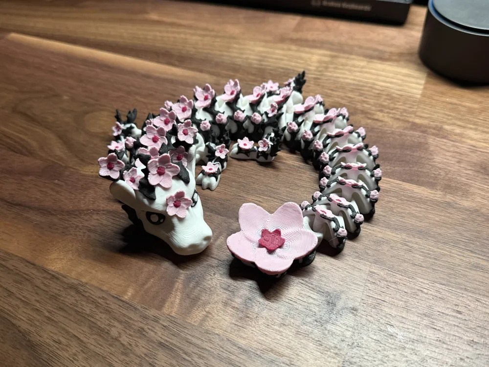 Dragón Articulado Floreciente - Por Vixvvo3D por Vixvvo3D MakerWorld: Descarga Modelos 3D Gratuitos