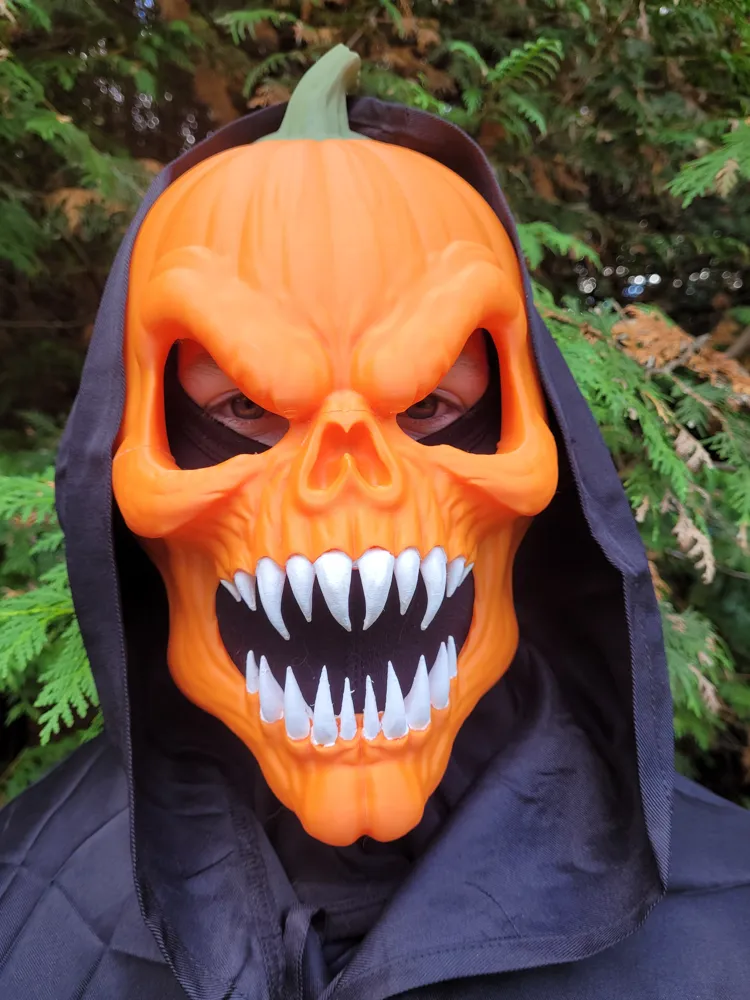 Pumpkin Predator Mask - Free 3D Print Model - MakerWorld