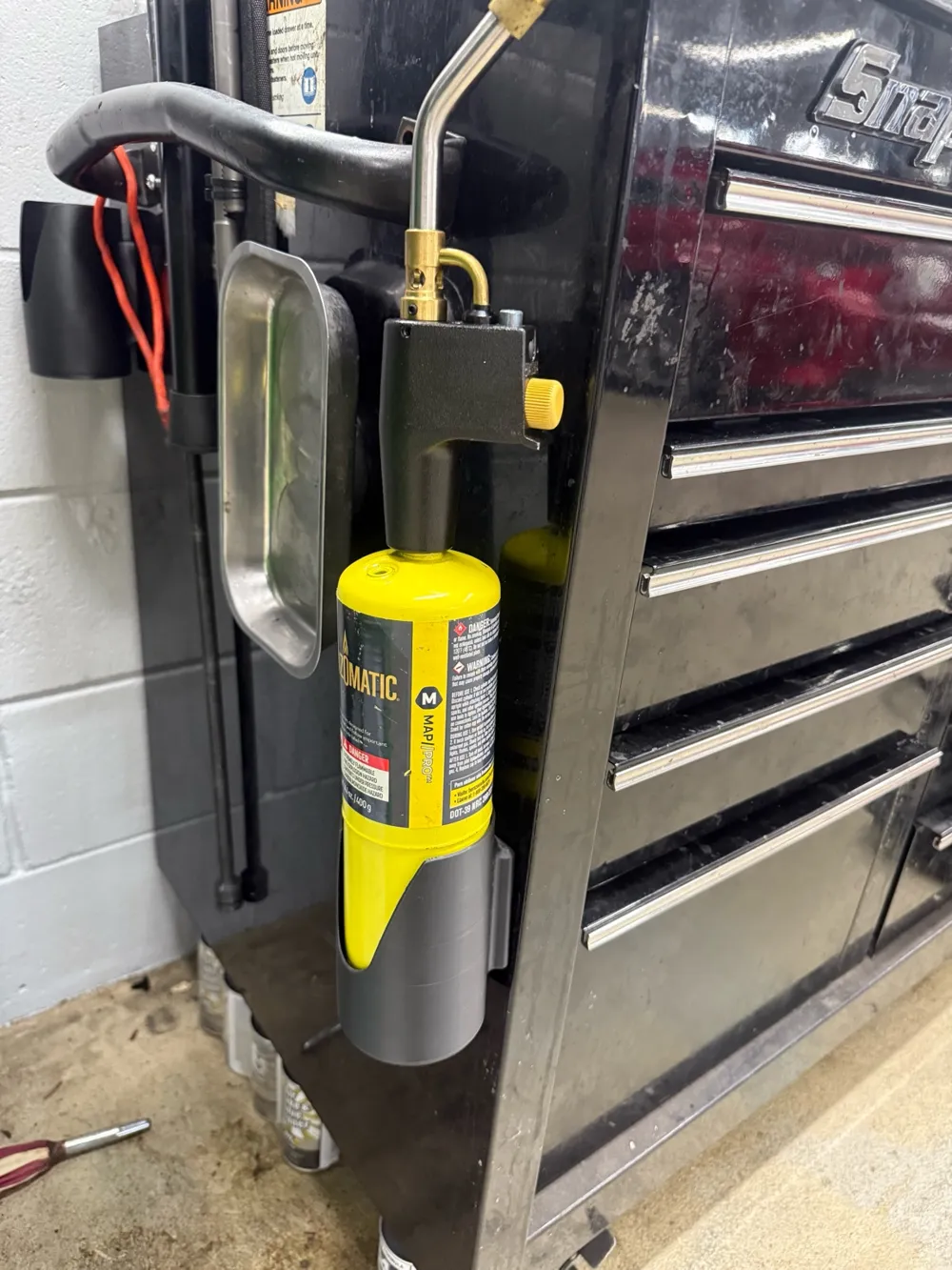 Magnetic Torch Holder | Bernzomatic Cylinder Mount - Free 3D Print ...