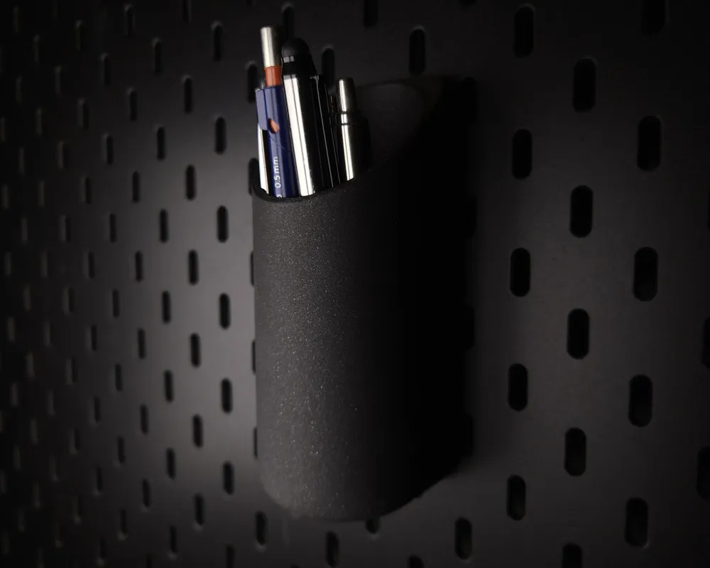 SKADIS 笔筒 / 笔架 - 无需支撑 来自 SMACKMAX MakerWorld：免费下载 3D 模型