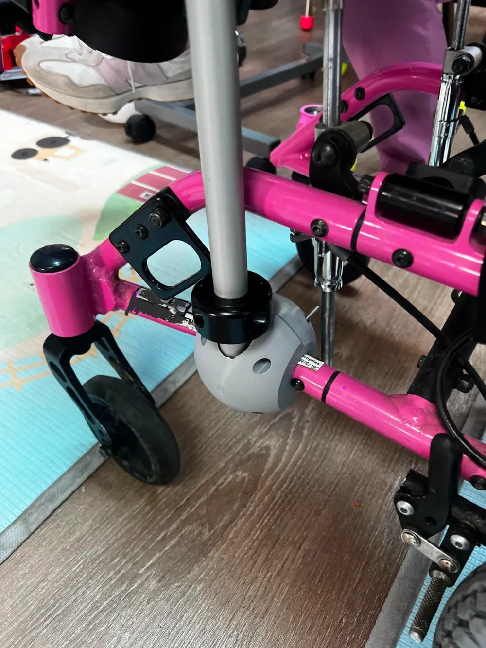 Wheelchair Mounting bracket by Valner - MakerWorld