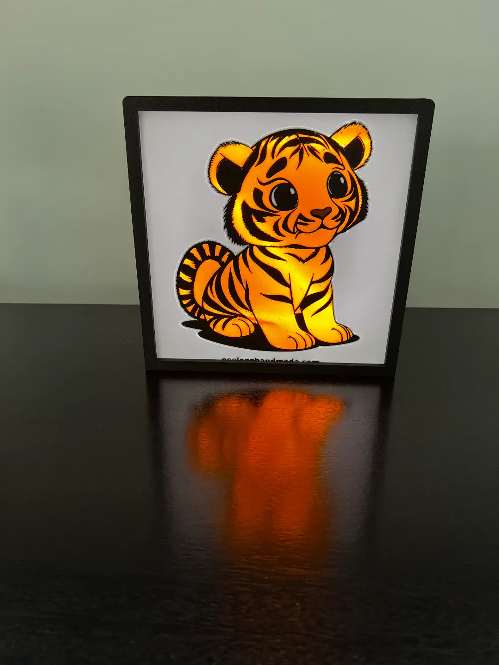 Versatile Light Box by perryr - MakerWorld