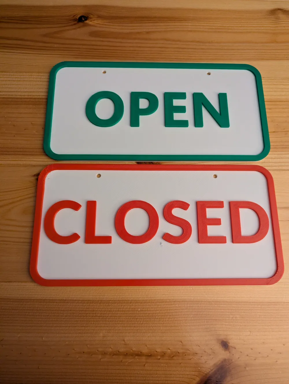 Reversible Open / Closed Shop Sign - Free 3D Print Model - MakerWorld