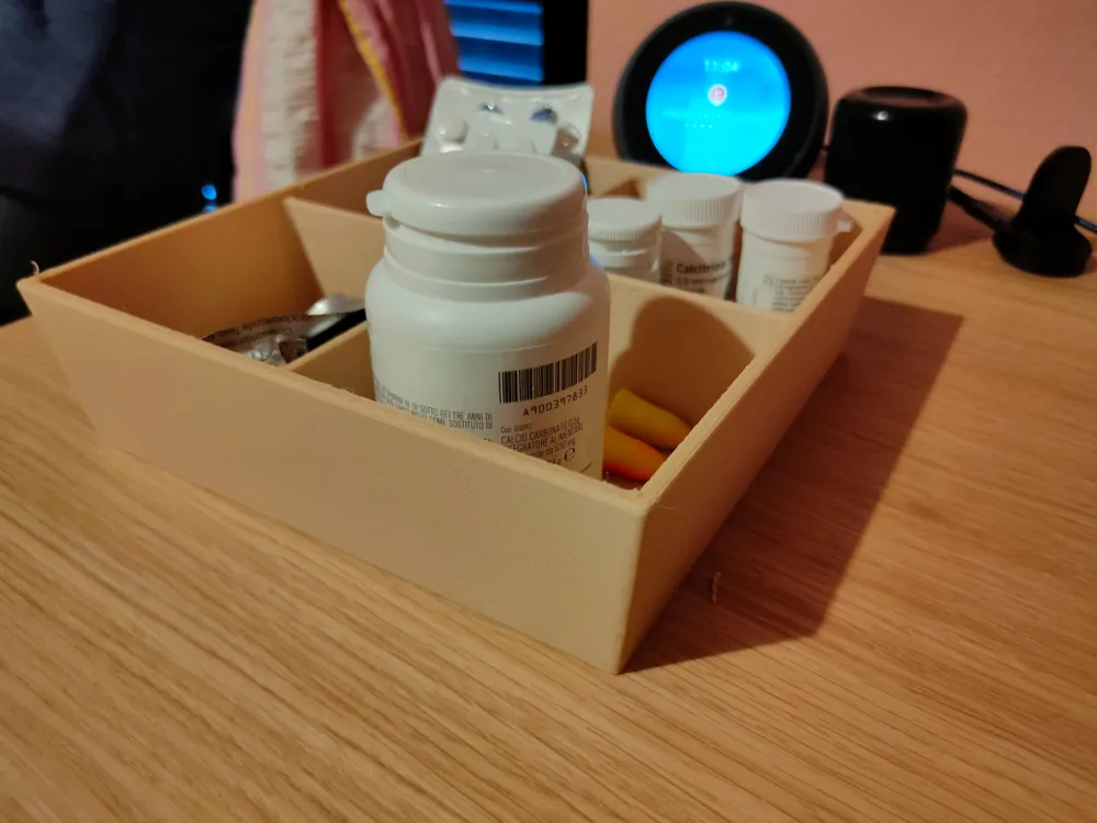 Contenitore, svuota-tasche, mille usi. by Izzodesign74 - MakerWorld