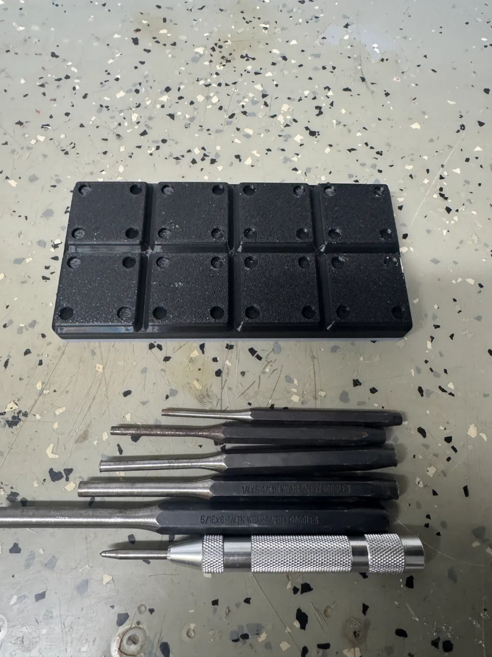 Gridfinity Common Punch Holder by Special_Name - MakerWorld