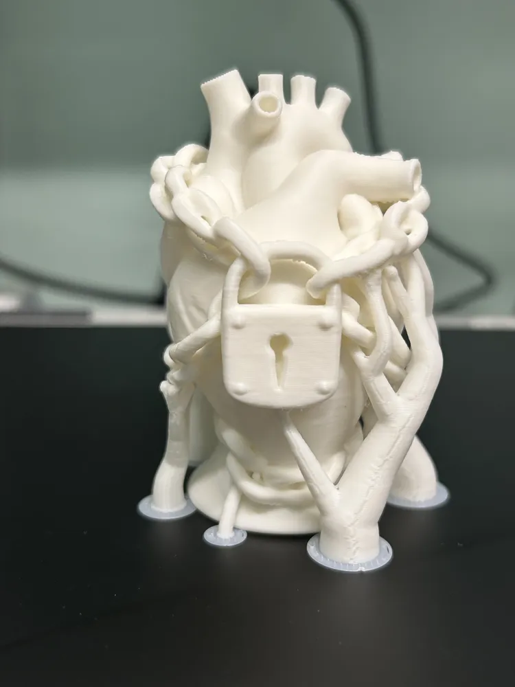 Locked Heart by Disaster MakerWorld: Download Free 3D Models