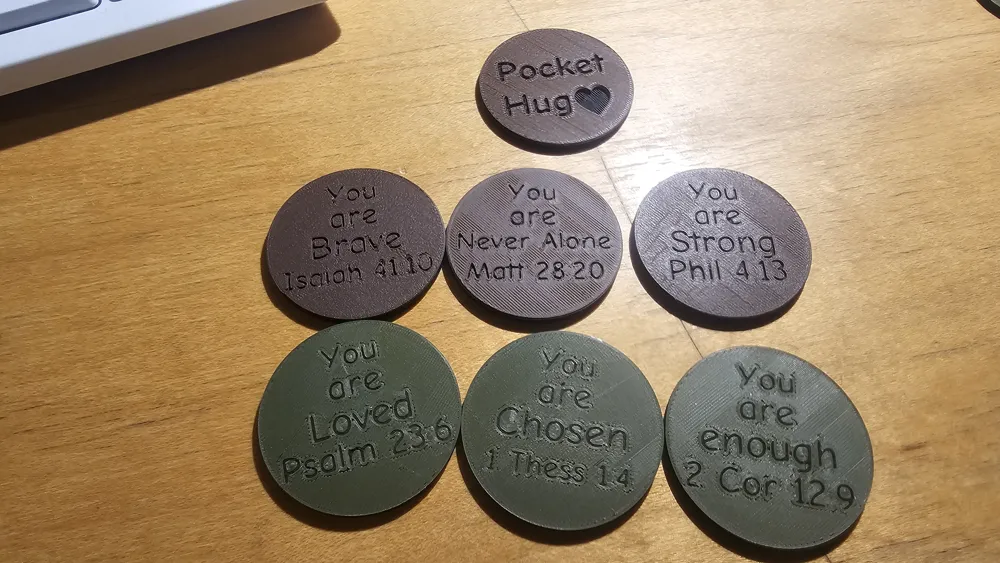 Pocket Hugs - Free 3D Print Model - MakerWorld