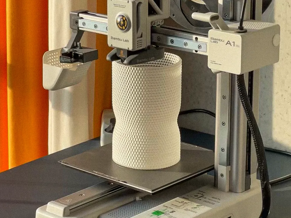The Scale Lamp | Designed for BambuLab LED Kit 001 - Free 3D Print ...
