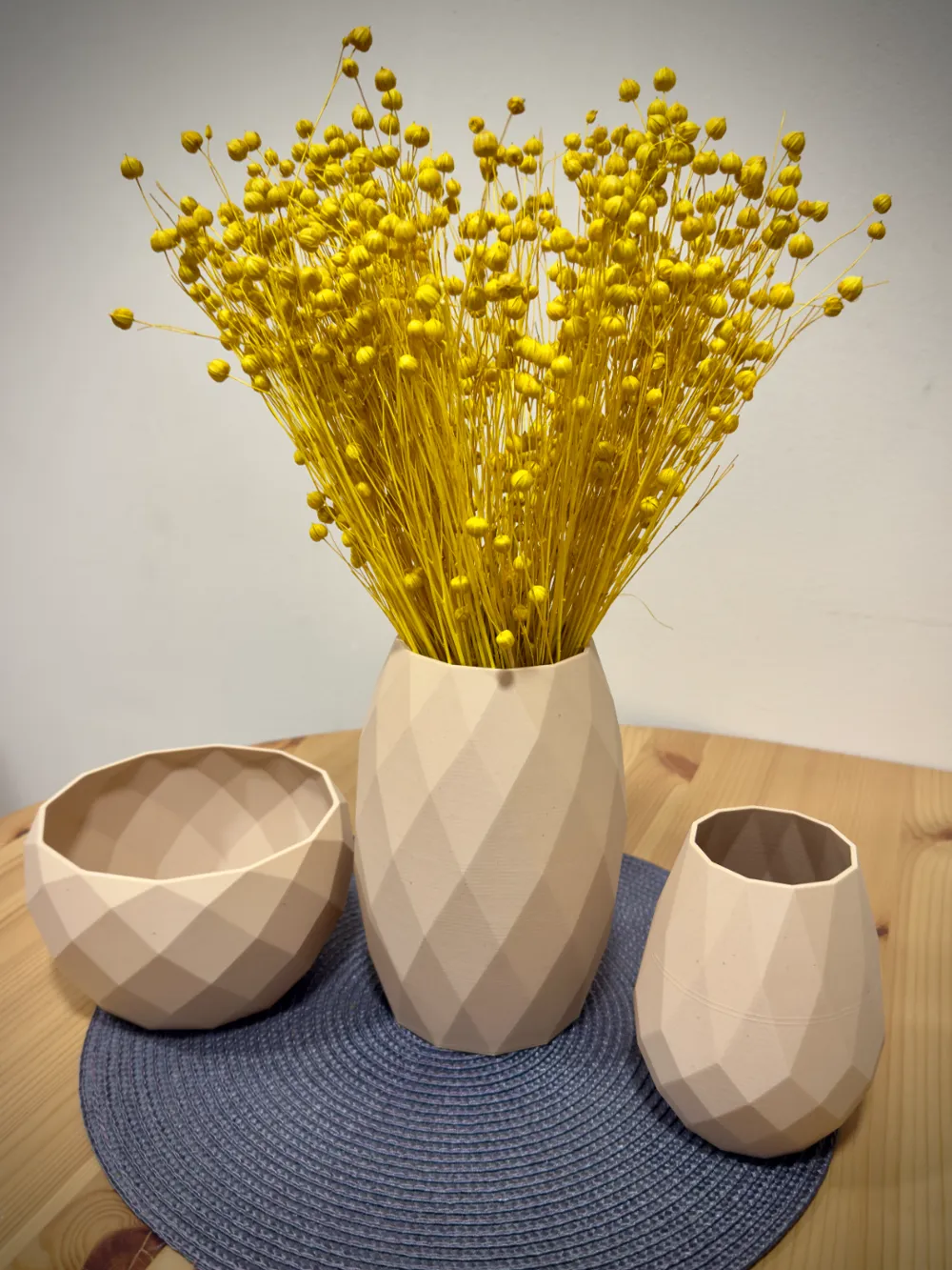 geometric shape vases by Sziszi MakerWorld: Download Free 3D Models