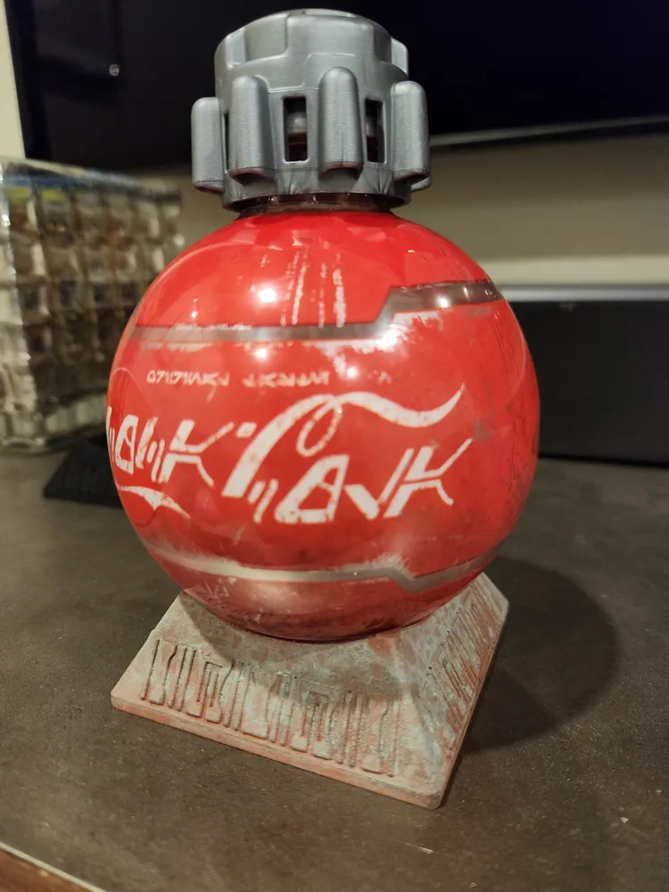 Star Wars Disneyland CocaCola Bottle Display Stand - Free 3D Print ...