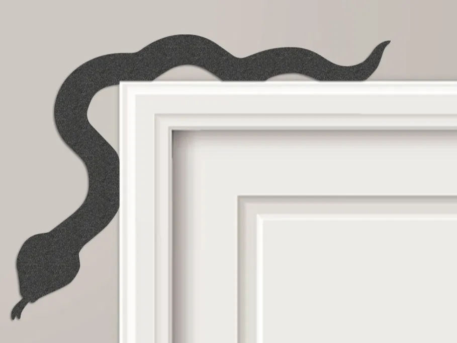 Snakes on a Frame Door Topper by Ocular Dynamic - MakerWorld