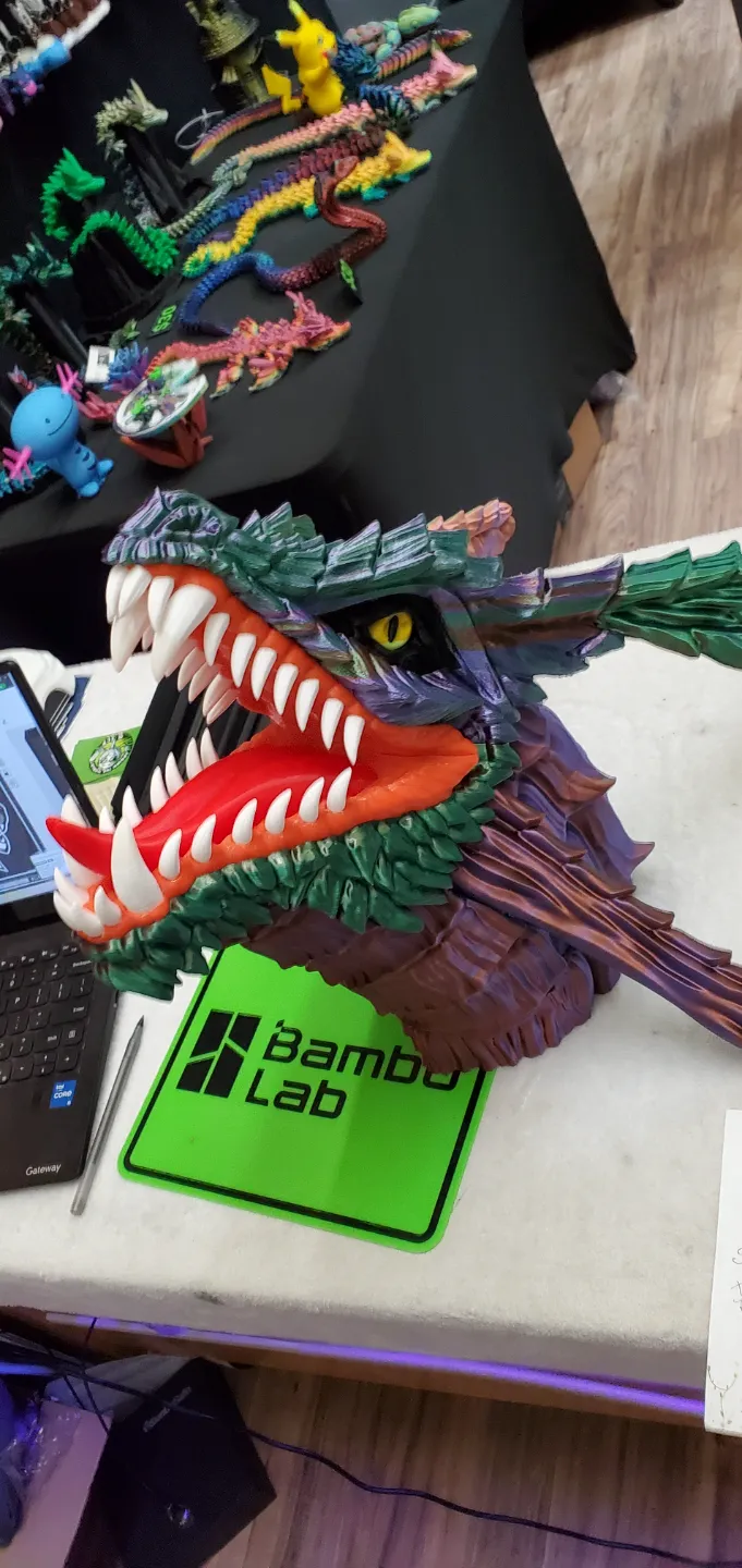 Realistic Rayquaza Dragon Head by Becca_3D / Kaijumon MakerWorld ...