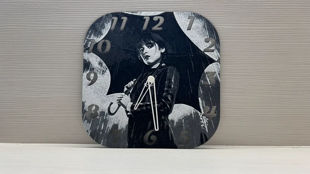 Wednesday Clock HueForge by Macik - MakerWorld