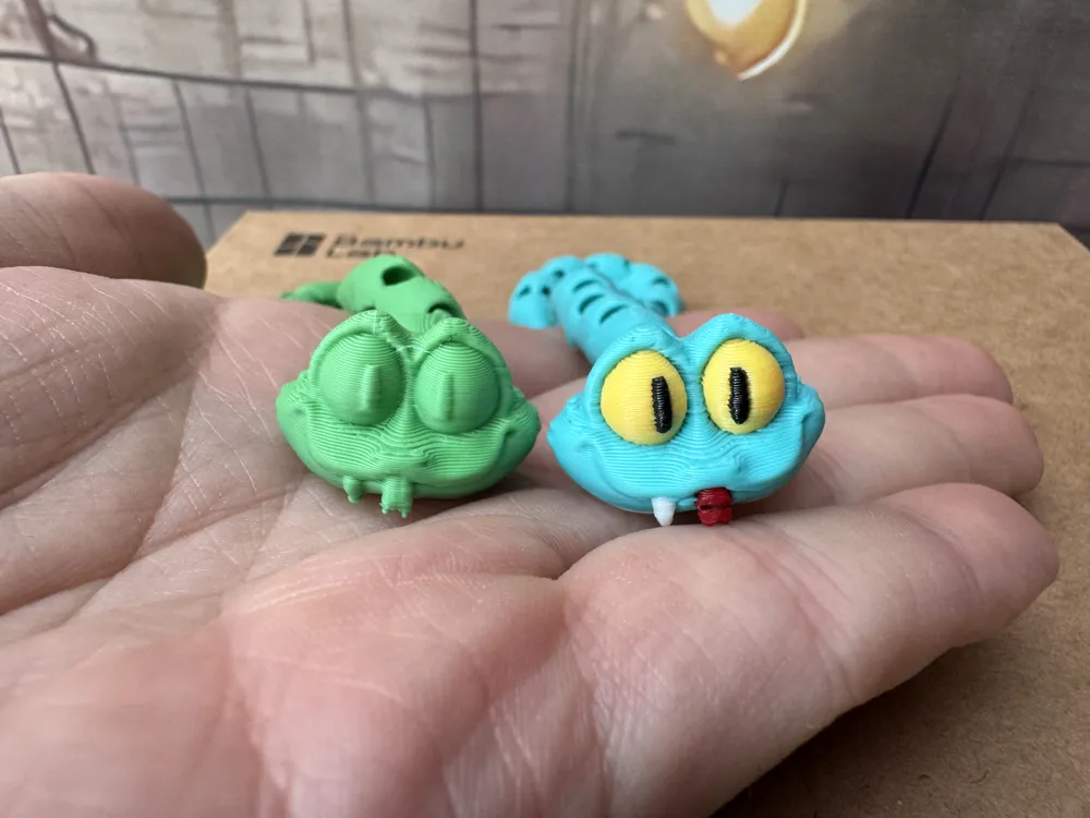 Gary De'Snake Tiny Flexi Snake - Free 3D Print Model - MakerWorld