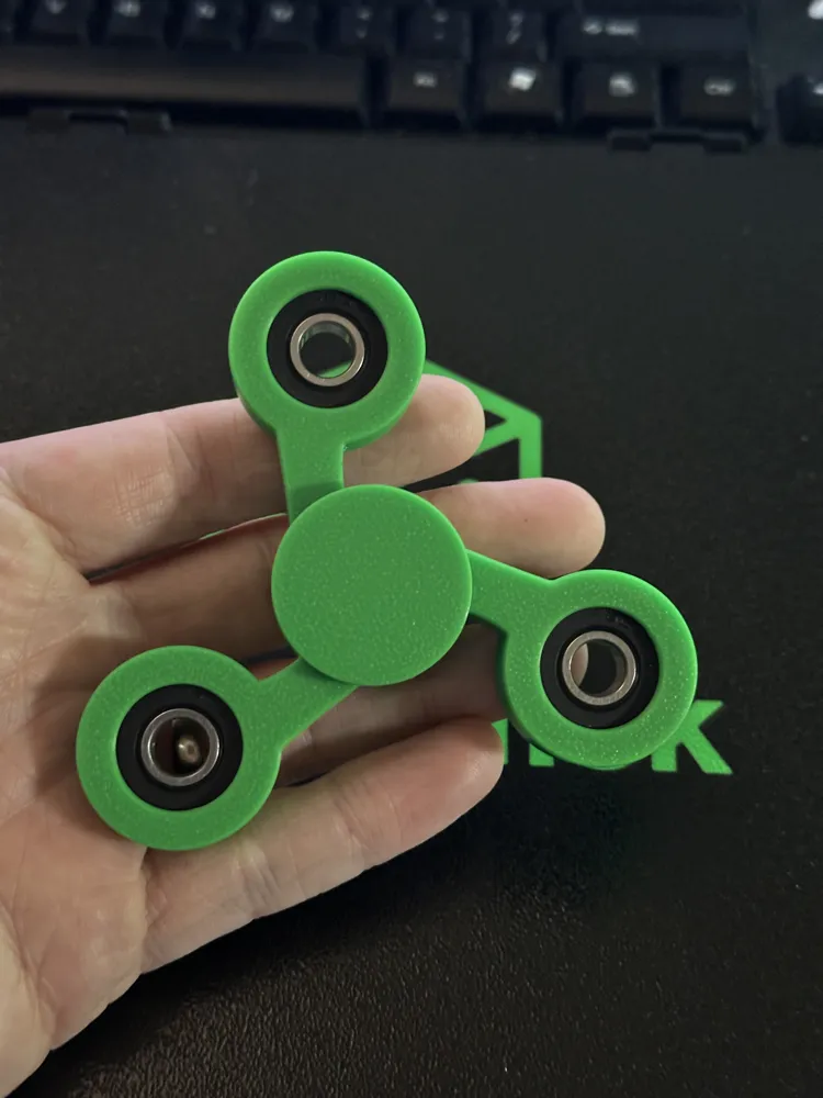 Basic Fidget Spinner (608 Bearing) by McAuley502 MakerWorld: Download Free 3D Models