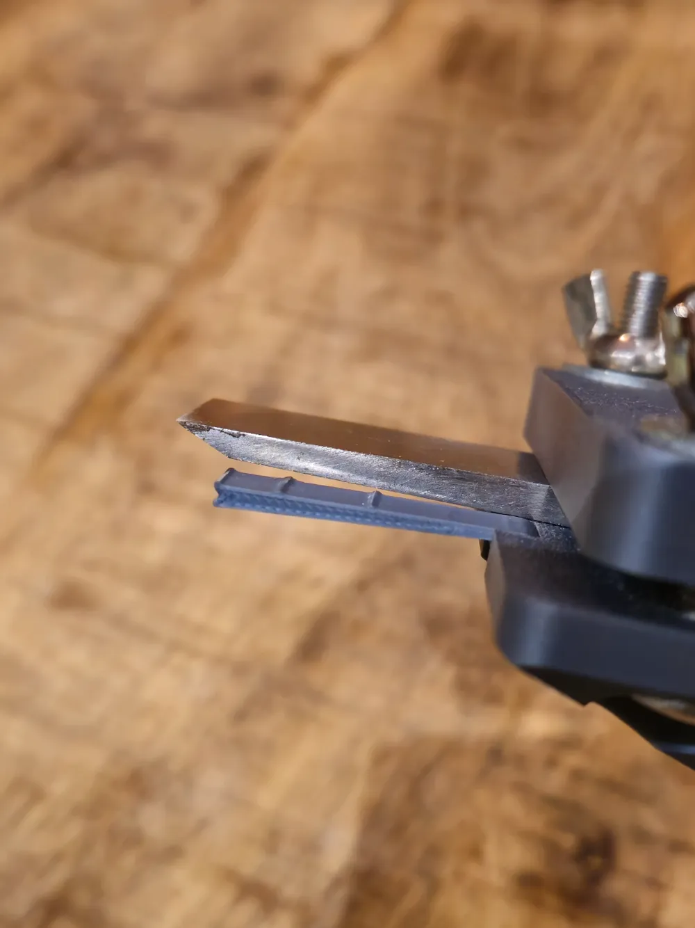 Sharpening jig for chisels or plane blades - Free 3D Print Model ...