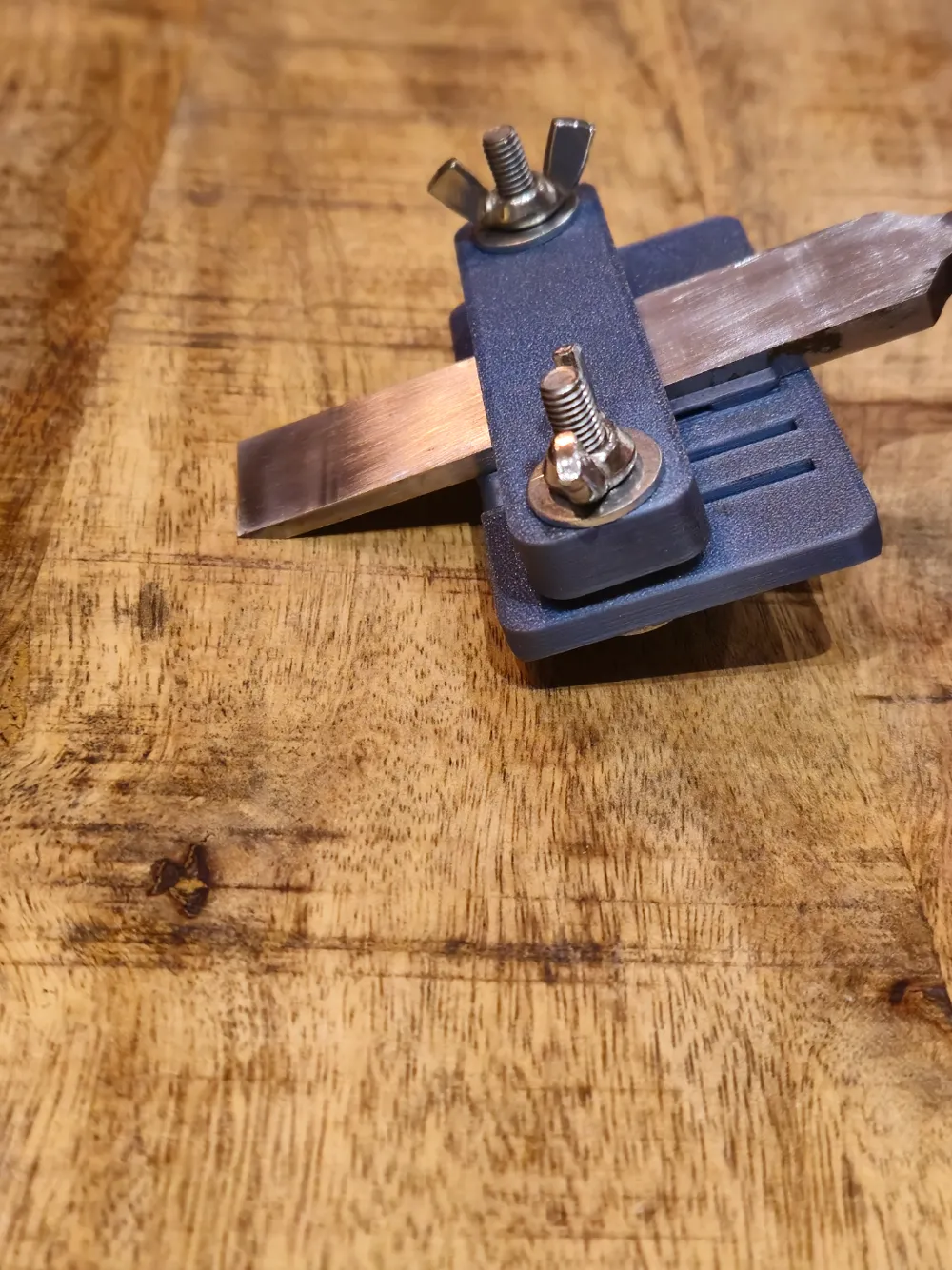 Sharpening jig for chisels or plane blades - Free 3D Print Model ...