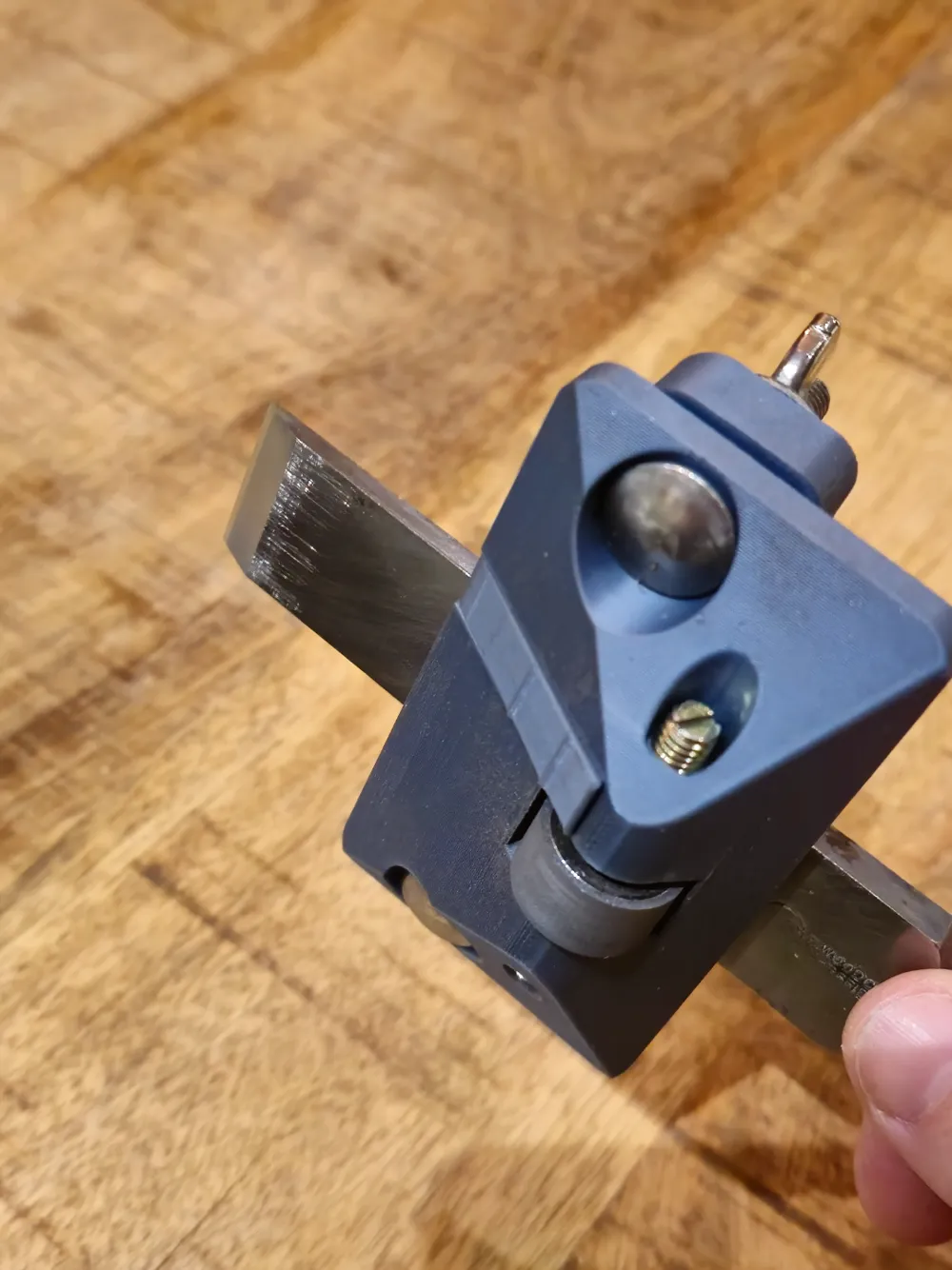 Sharpening jig for chisels or plane blades - Free 3D Print Model ...