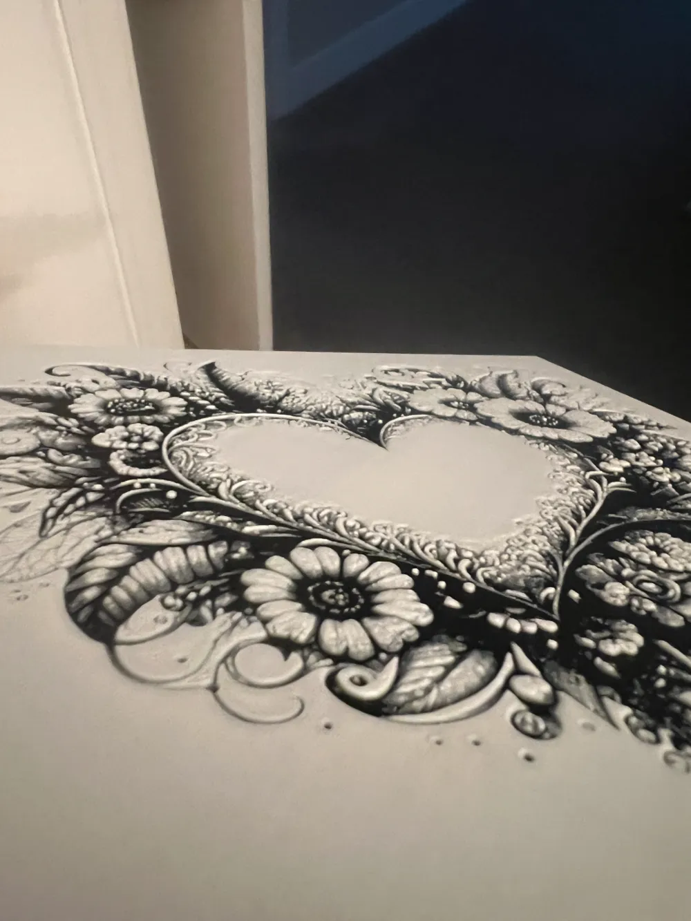 Blossoming Heart Flower Hueforge by RP47 Designs - MakerWorld