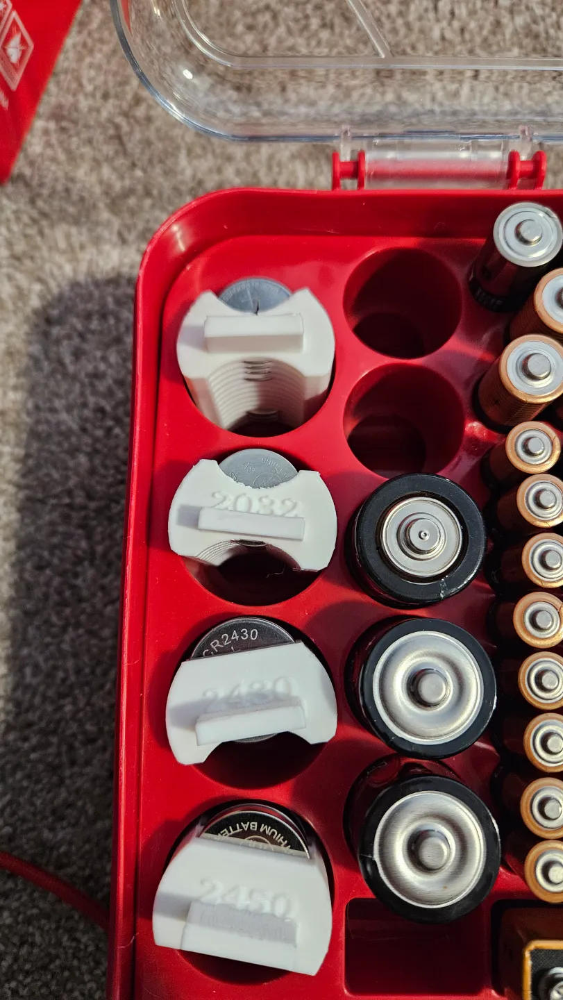 CR2032 - D Battery Shaped Button Cell Holder by PyroGhostX - MakerWorld