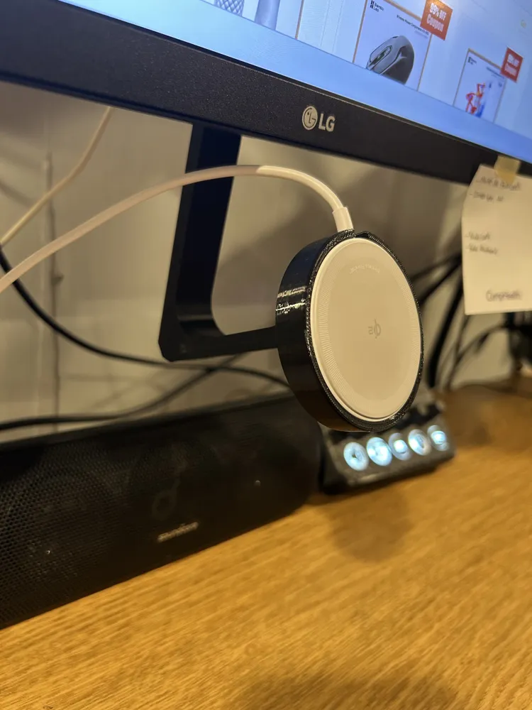 Anker Qi2 Mount/Holder - no glue or tape - Free 3D Print Model - MakerWorld