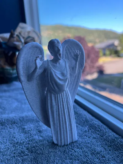 Weeping Angel in Attack Pose [Doctor Who] by CrownWalker - MakerWorld