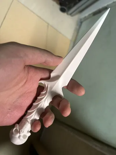 Skull-Hilt Tactical Dagger - Free 3D Print Model - MakerWorld