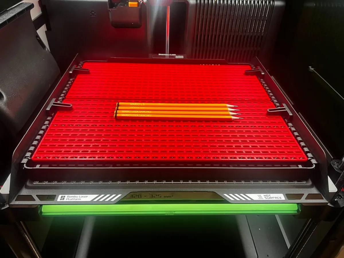 H2D / H2S - Laser grip panel for a pencils by LMaker MakerWorld ...