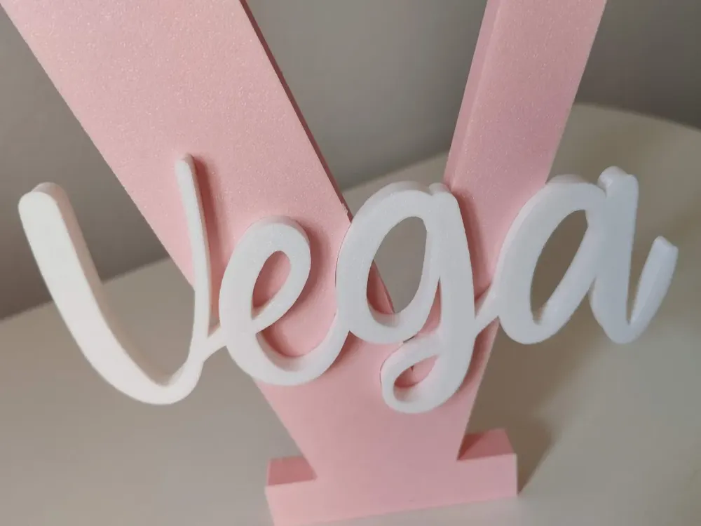 Vega Nombre con inicial / Name with initial by manowar84 - MakerWorld