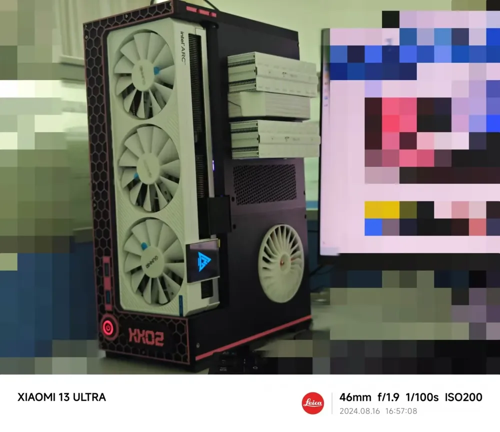 Semi-Open Vertical-Mount ITX PC Case with Direct GPU Insertion by ...
