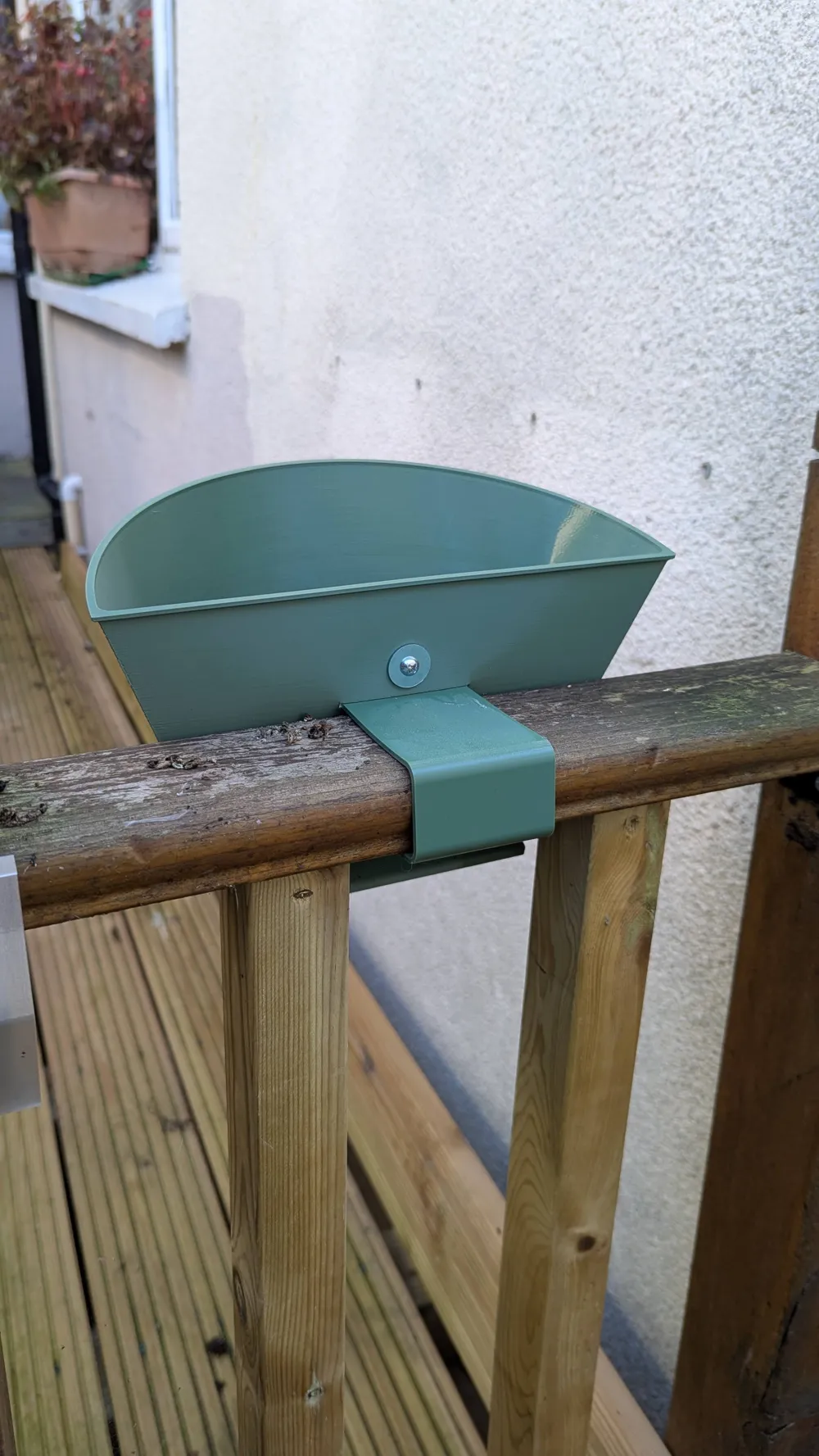 Jardinière de balustrade - Modèle d'Impression 3D Gratuit - MakerWorld