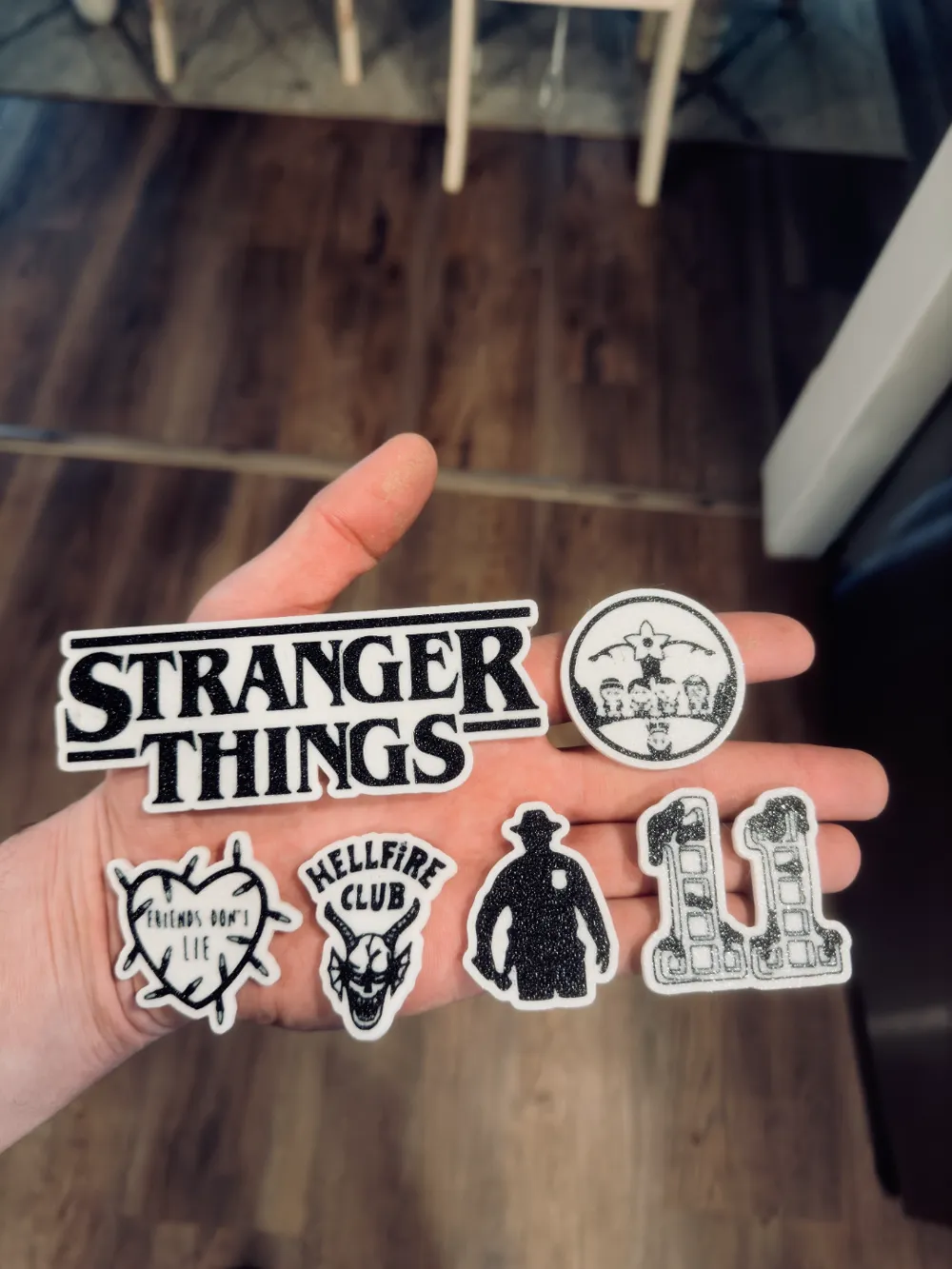 Stranger Things-magneter av Byrd Anthony MakerWorld: Gratis 3D-Modell abe lade