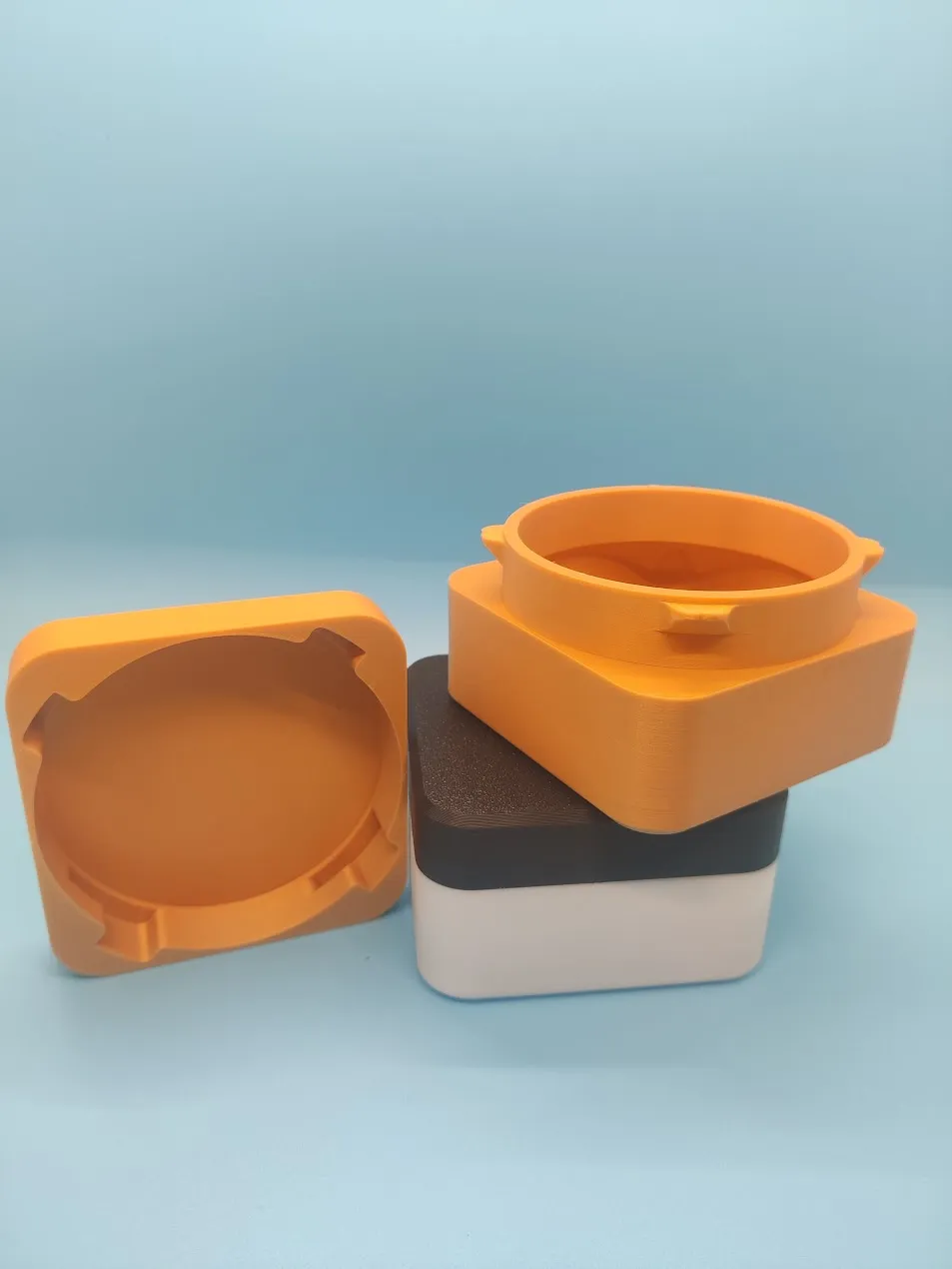 Square box with twist & snap lock lid by Naeh MakerWorld: Download Free ...