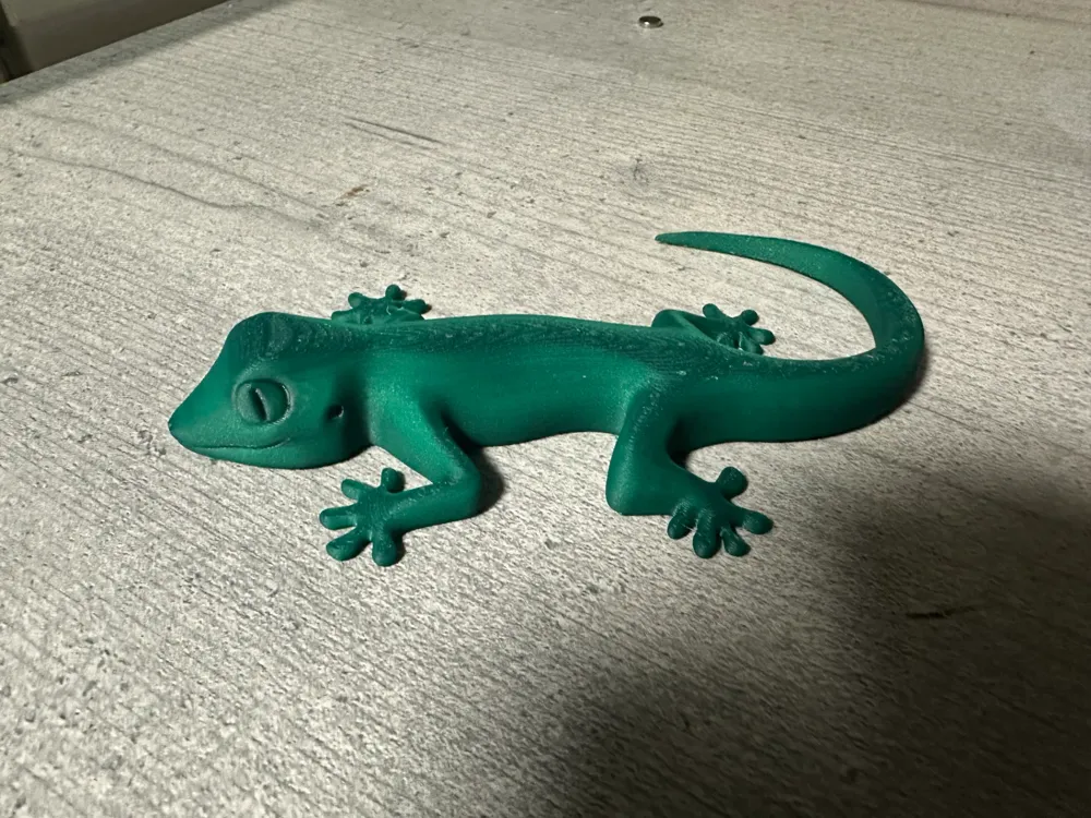 Gecko Magnet Refrigerator Remixed by Talvor - MakerWorld