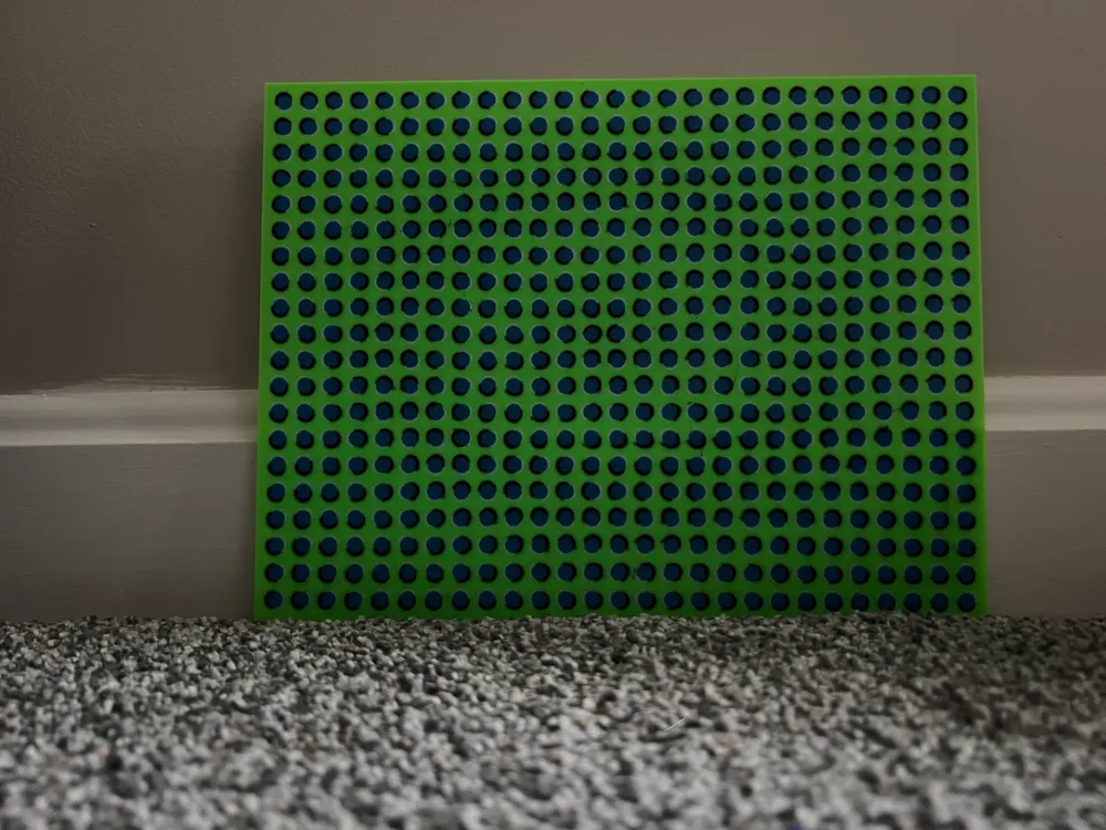 Optical Illusion - Wobbly Blue Circles LED Lamp by BeeTee 3D - MakerWorld