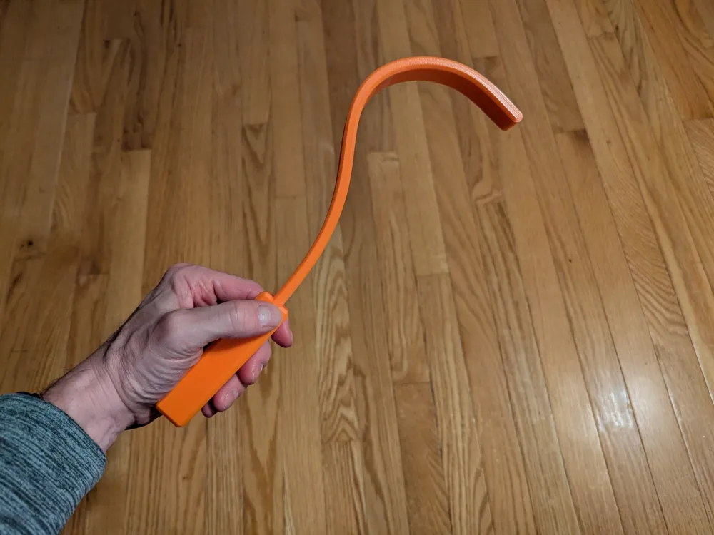 Small Ergonomic Back Scratcher by Scott711 - MakerWorld