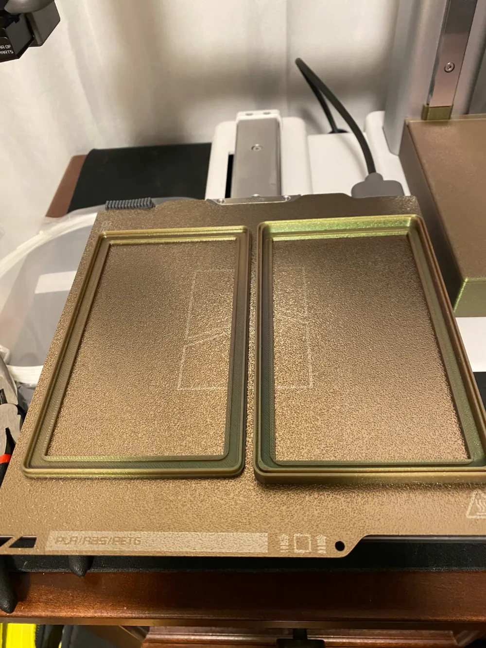 CGC Graded Card Slab Bumper by Looted MakerWorld: Download Free 3D Models