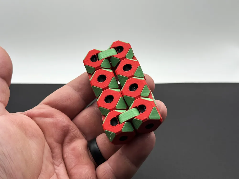 Infinity quasi-faceted cube by M1T0s1s MakerWorld: Download Free 3D Models