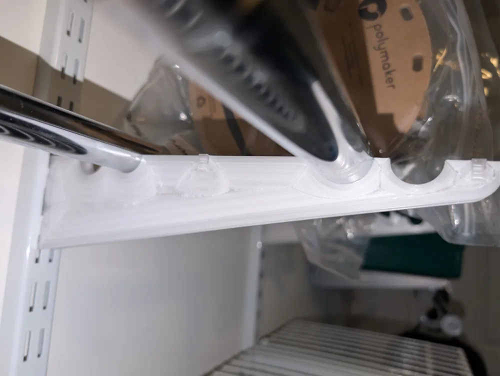 The Rad Rod Bracket - Rubbermaid / Closetmaid - Free 3D Print Model ...