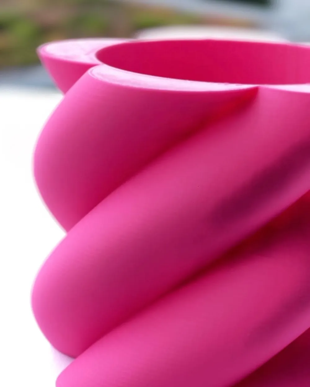LOLLIPOP – Spiral Pen Holder - Free 3D Print Model - MakerWorld